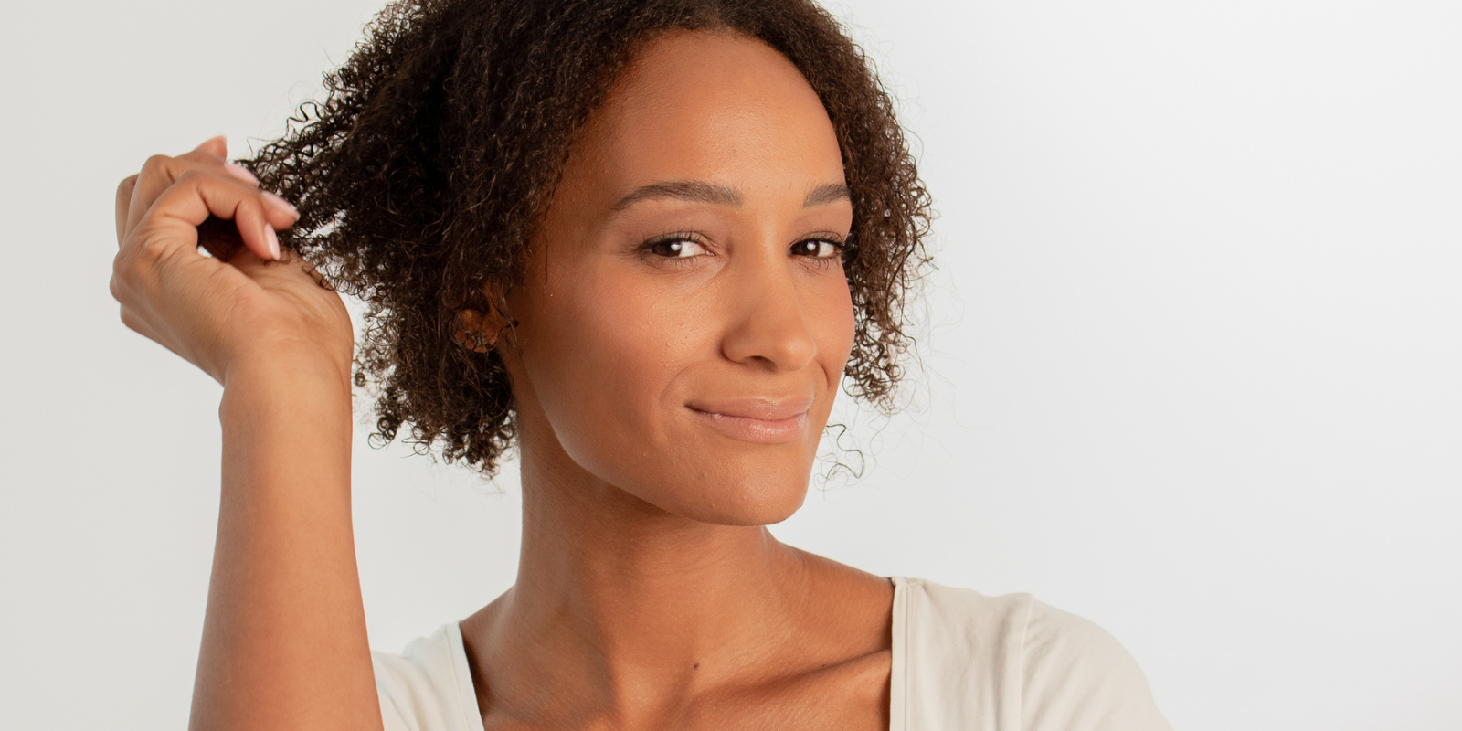 Afro Haare – Intensive Pflege & Definition für 4a-4c Locken | Vegan